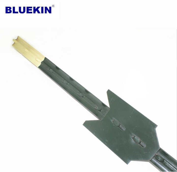 Sturdy Green Painted T Posts for Farm Fencing - 1.33lbs/ft