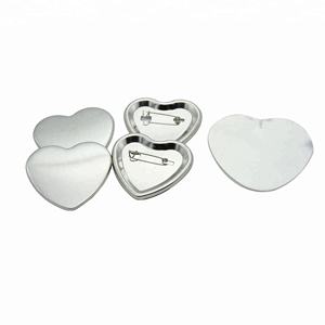 Pretty Heart Shaped Button Making Machine In Lovely Colors And Designs ...