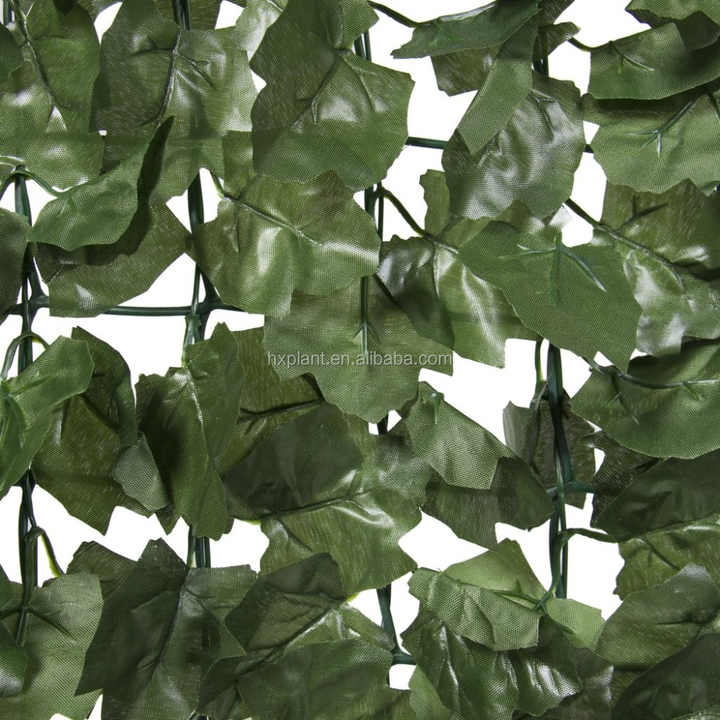 Expandable Faux Ivy Screen - Elegant Outdoor Privacy Solution