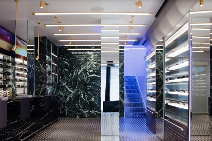 Buy In Bulk Chinese Display Cabinet Glass Doors Enhance Visibility ...