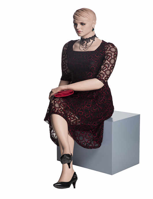 Plus Size Female Mannequin - Sitting Woman Fat Size