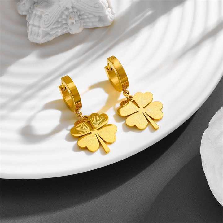 Heart-shaped Four-leaf Clover Earrings Lucky Four-leaf Clover Pendant ...