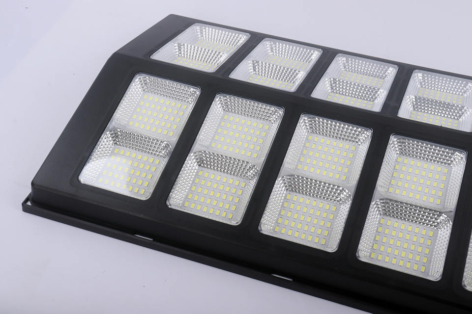150LM/W SMD LED Chip Panel Solar Led Street Light Camera WIFI Control ...