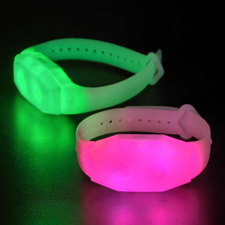 Dmx Glowing Pulsera LED Adjustable Wristband Remote Control Light up ...