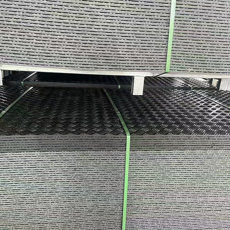Durable polymer composite board for Outdoor Spaces: Quality & Style