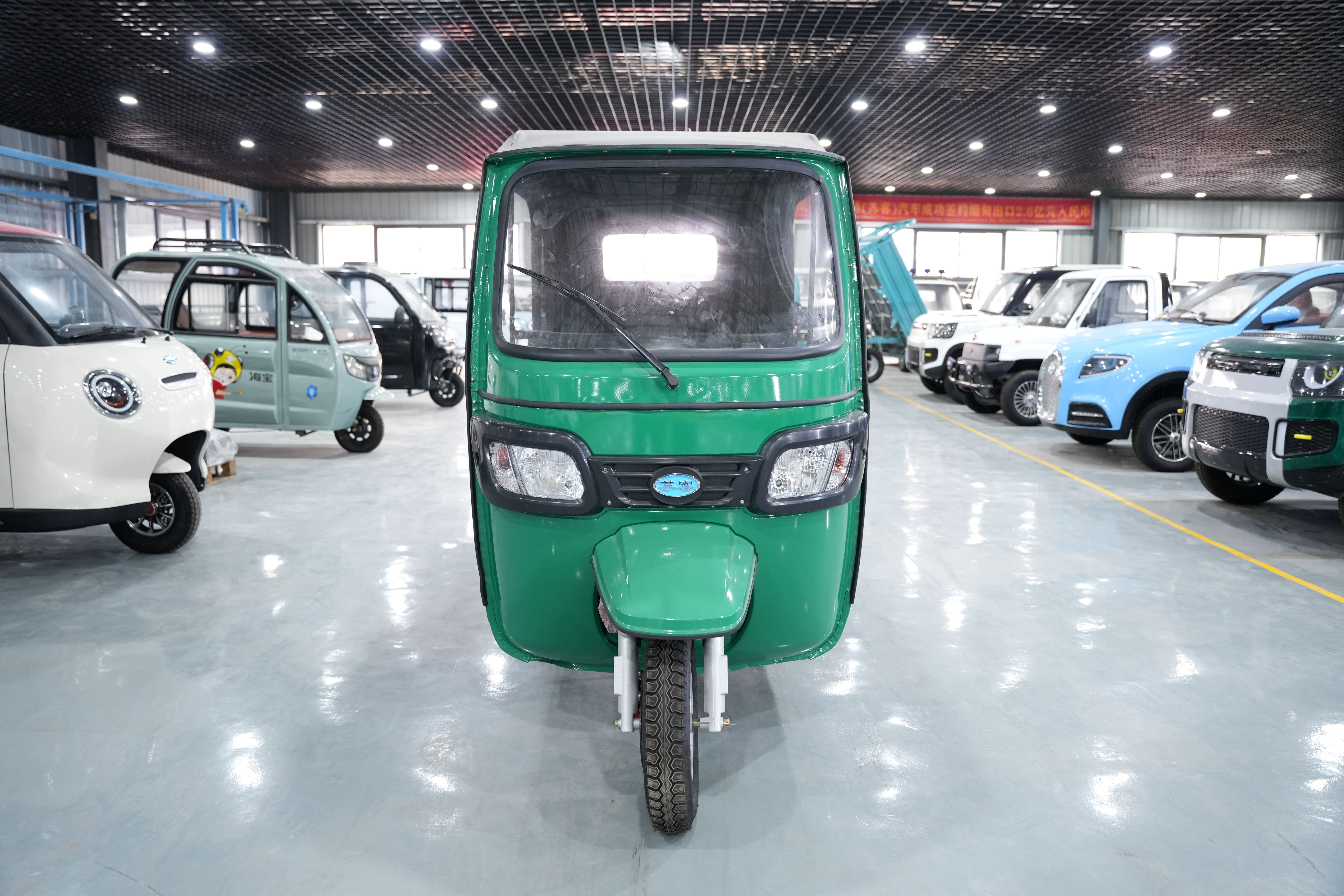 Shop for Efficient Tuk Tuks - Reliable Three-Wheeled Vehicles