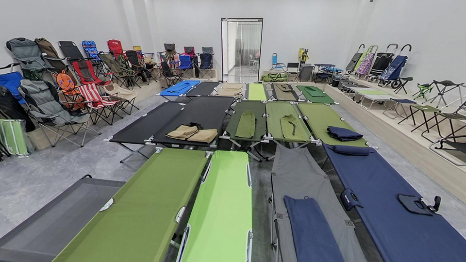 Yongkang Dashing Leisure Products Factory - Beach Chair, Camping Chair