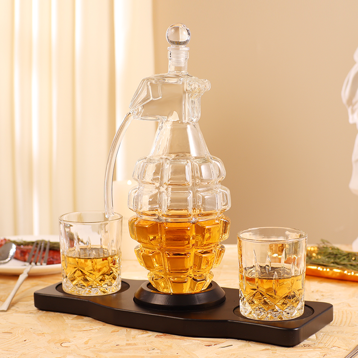 920ml High Borosilicate Glass Grenade Shape Whiskey Decanter Set with 2 ...
