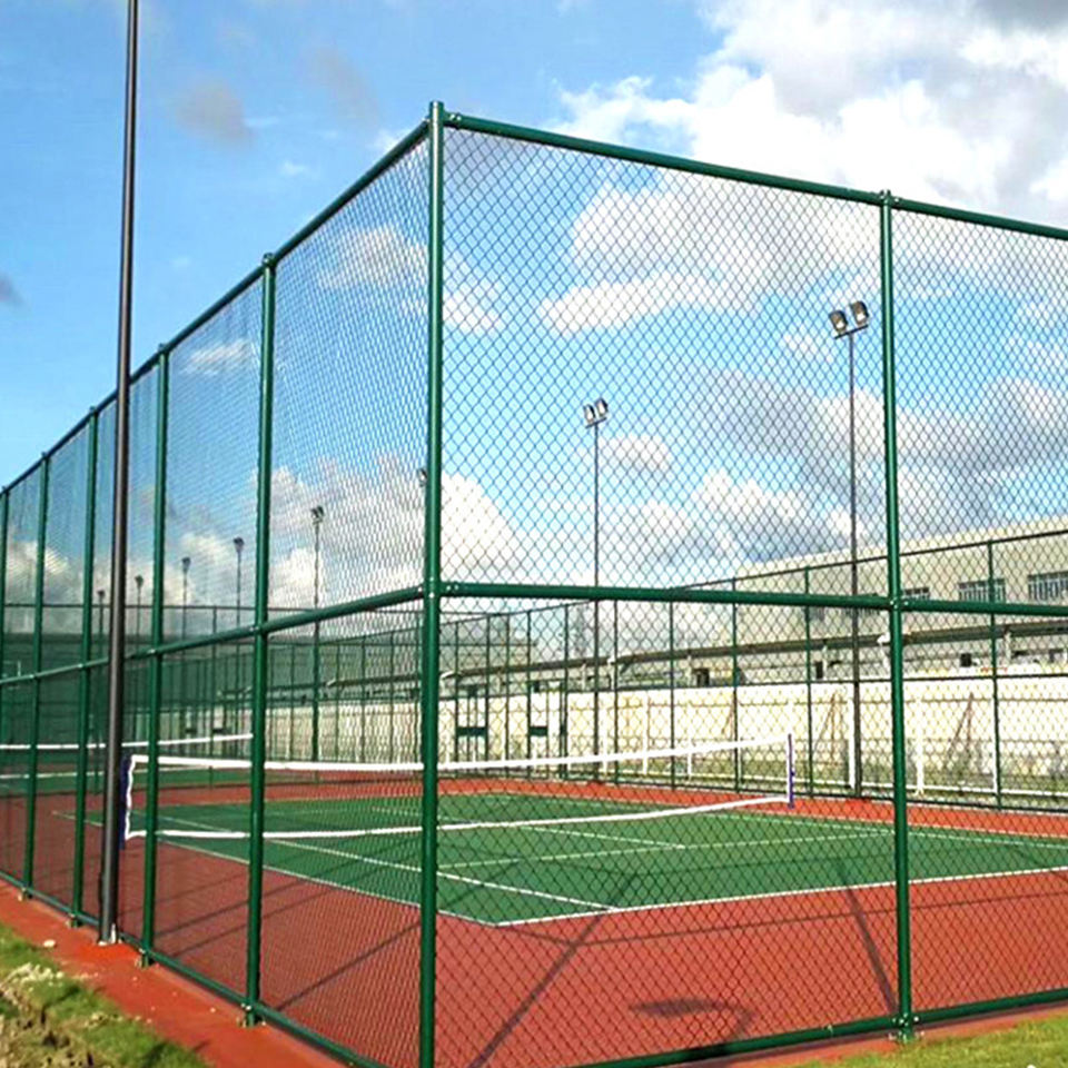 Galvanized Chain Link Fence Diamond Wire Mesh Easily Assembled Home ...