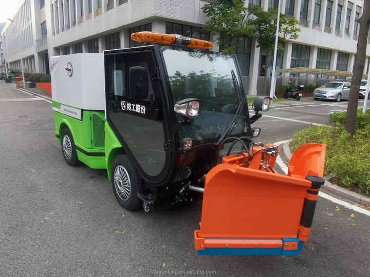 Commercial Floor Scrubber Four-Wheel Drive Sweeper Super Cleaner ...