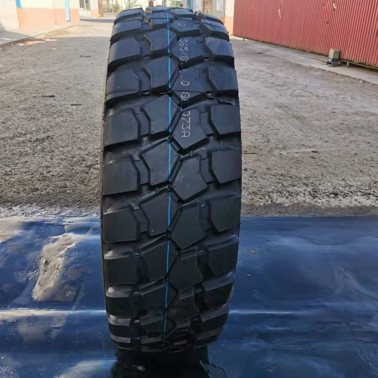 Durable Performance with Premium 365 80r20 tires sale for Heavy-Duty Trucks