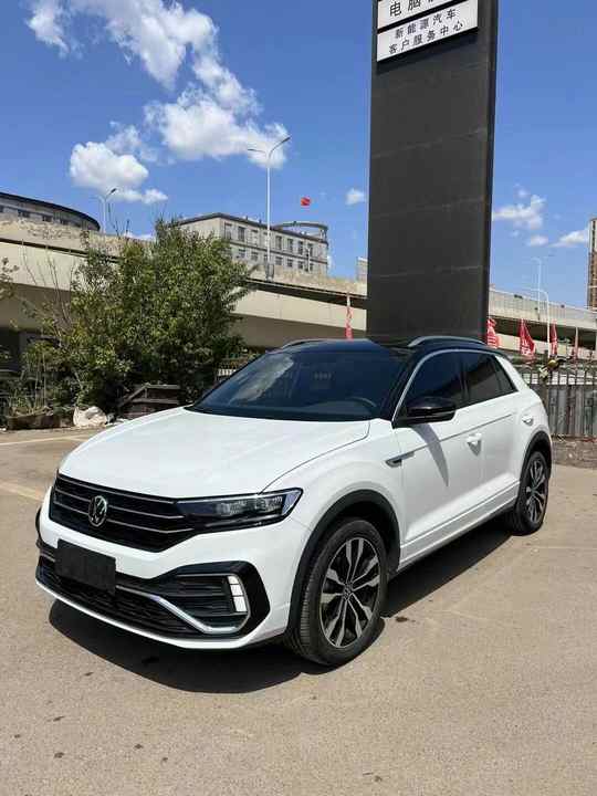 VW T-Roc 2025 R Line - Enjoy the Drive of Your Life
