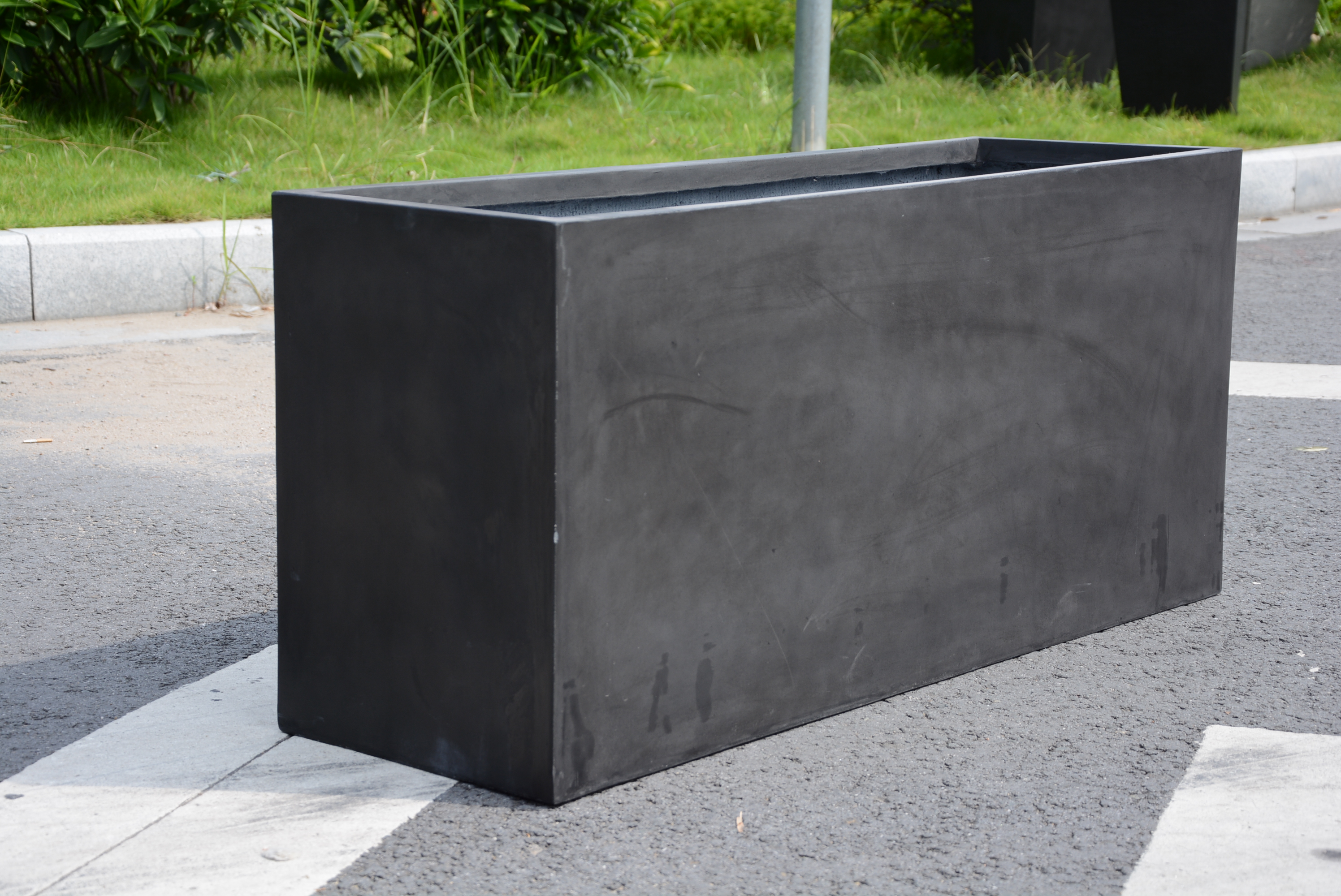 Verified Supplier Fiberglass Planter Box Customizable Color Options ...