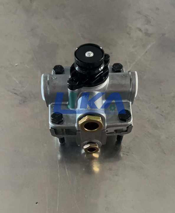 Air Brake Relay Valve for Howo for Aowei Truck 35180190020 3518010-50A ...