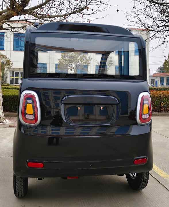 Hot Sell 4 Wheel EV China Car - Tiny Microcar with 40 Km Speed