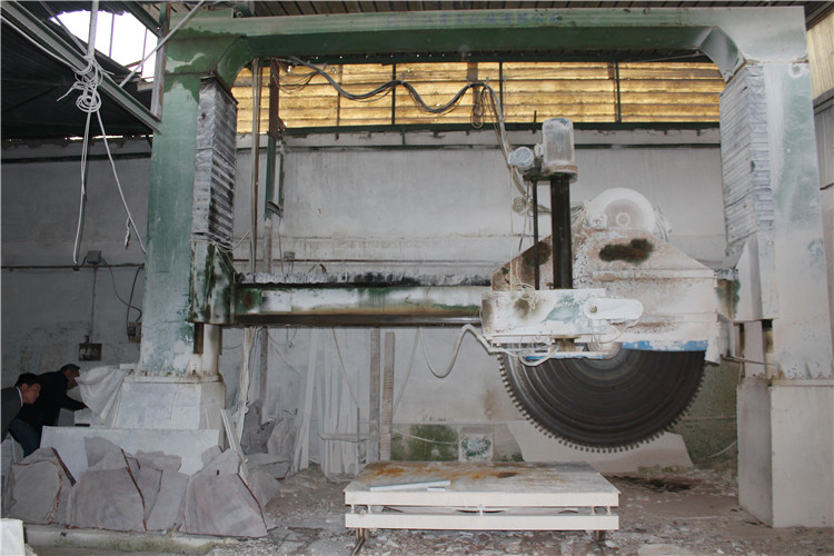 Stone Cutting Machine - Rock Cutting Machine - High Accuracy