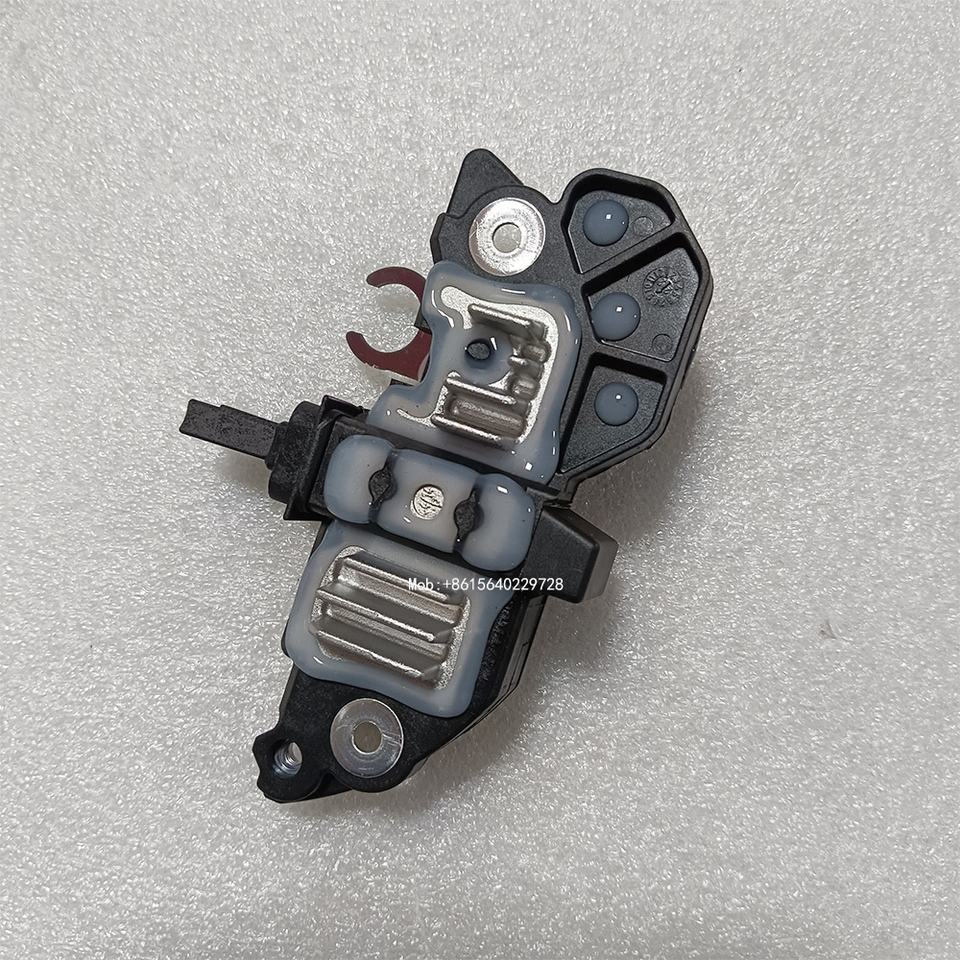 Bosch 24V Alternator Regulator for DAF | Voltage Regulator for ...
