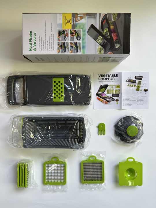 Kitchen Tools - Multi-Functional Fruit Cutter Slicer 16 in 1