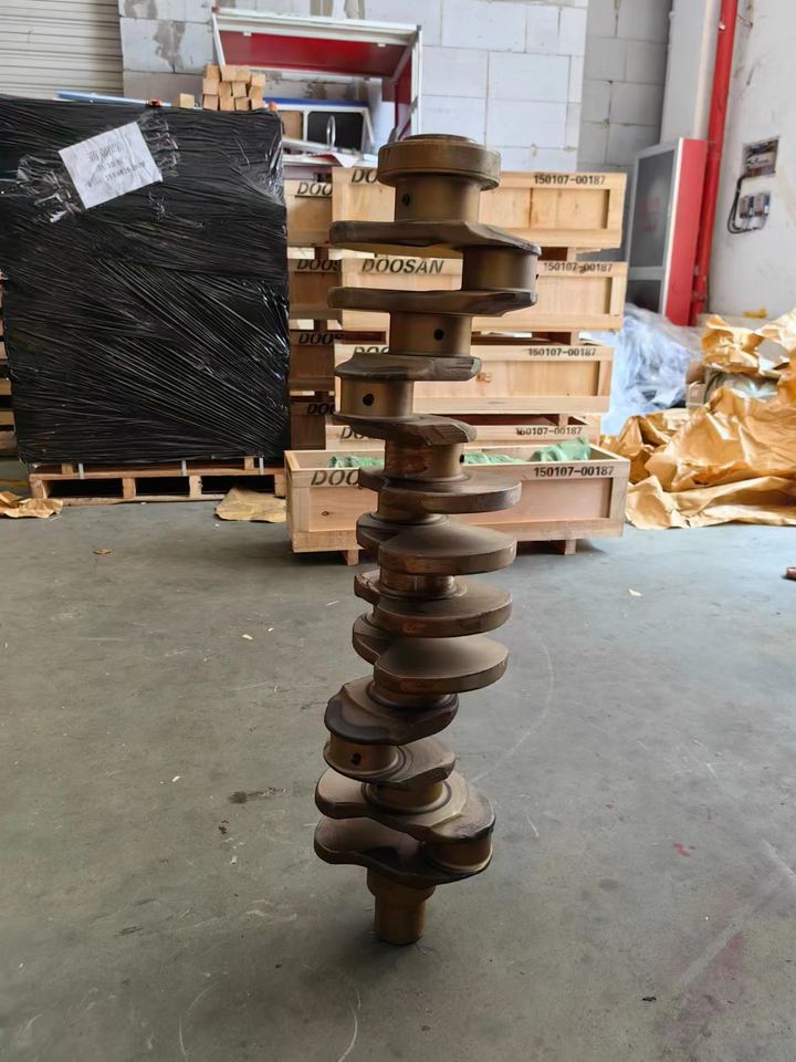 Engine Crankshaft for Doosan DE08TIS - High Performance