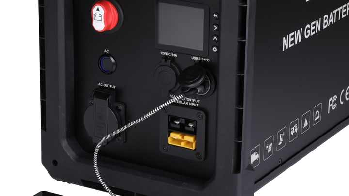 LICITTI 2000W Inverter Battery Box - Versatile Power Station