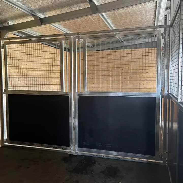 Galvanized Steel Frame Horse Stable Prefab Customizable Large Stall ...