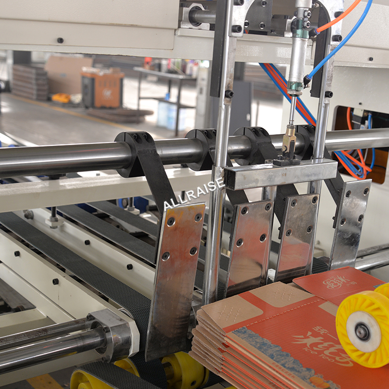 High-speed automatic carton cartoon box folding gluing machine ...