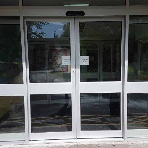 TOMA Commercial Shop Front Door Design - Aluminium Entrance