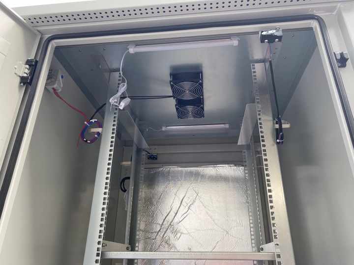 Outdoor China Industrial Metal Electrical Box Rack Cabinet 1500W ...