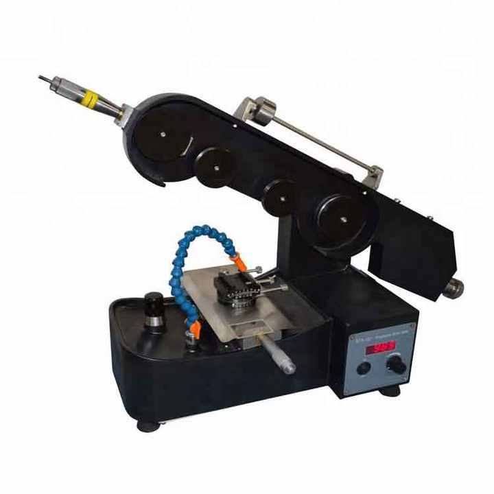 The Circulating Precision Diamond Wire Cutting Machine Is Used to Cut ...