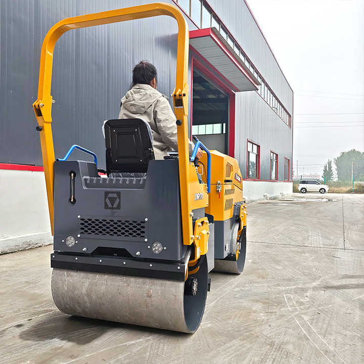XCMG Vibratory Mini Road Roller XMR170 with diesel Engine Hydraulic ...