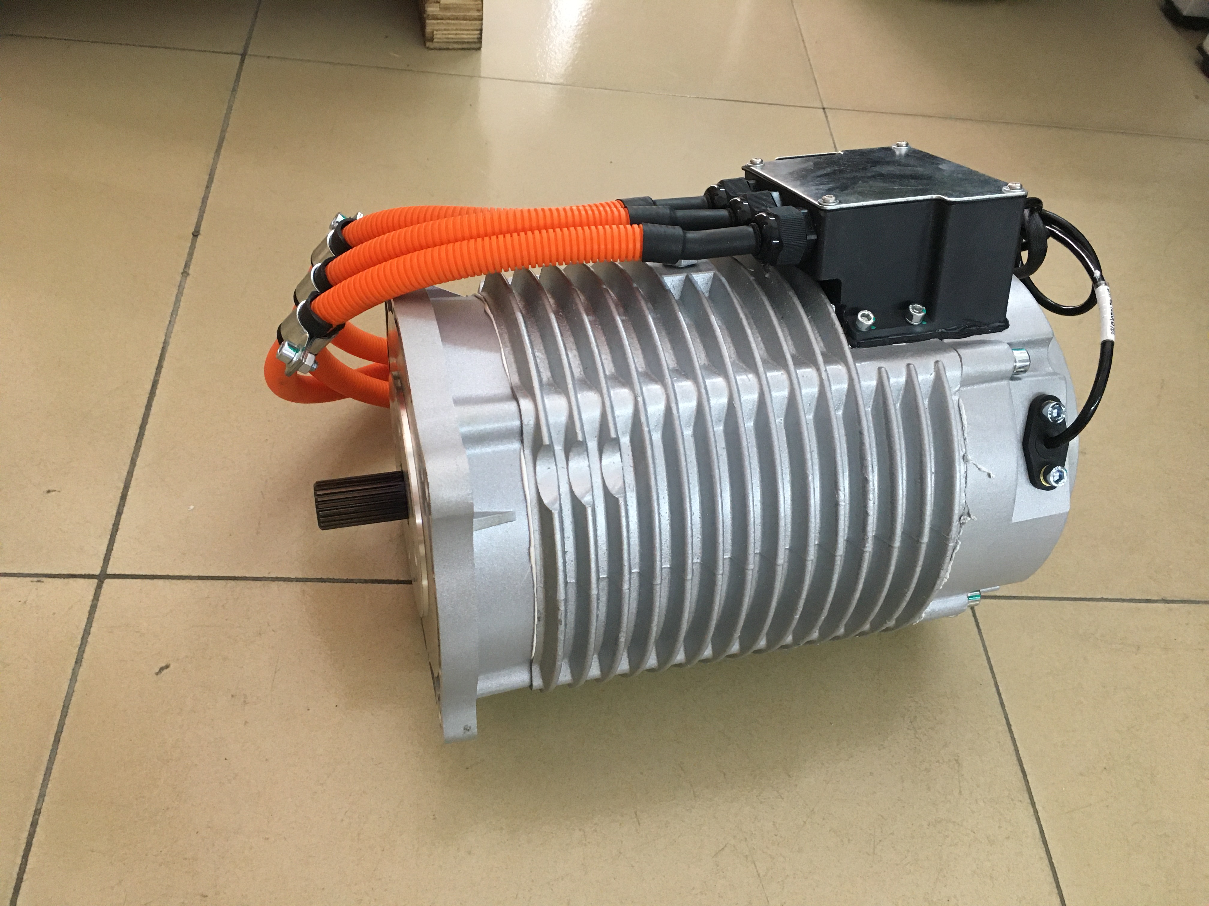 100kW EV Motor - High Efficiency PMSM Solution