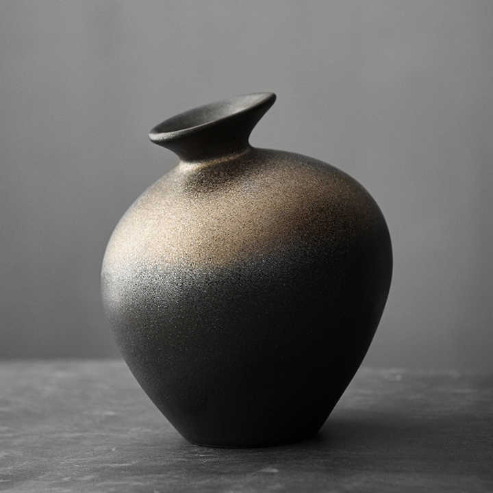 Wabi-sabi Vase - Japanese Rough Pottery for Home Decor