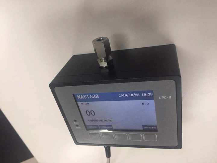 ISO 4406 NAS 1638 Online Lubricant Oil Particle Counter
