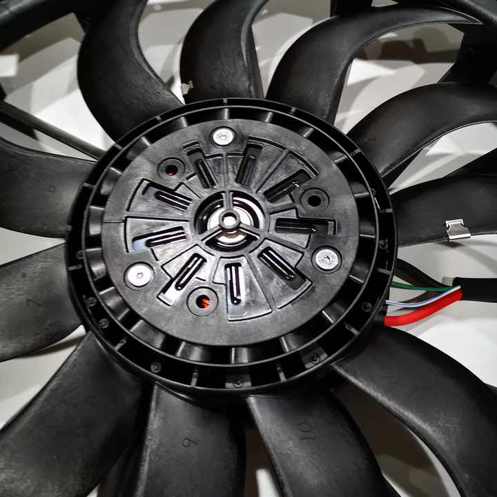 SAIC MAXUS T60 Engine Cooling Fan Assembly C00068482