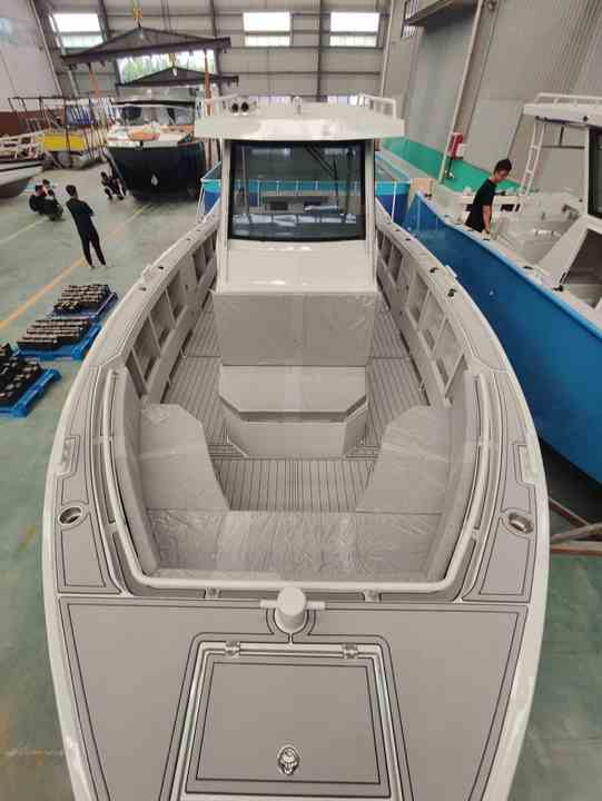 Gospel 36ft 11m Center Console Walk Around Luxury Aluminum Family ...