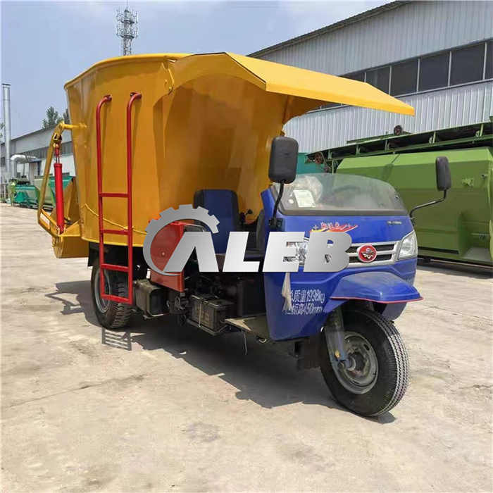 Vertical Horizontal Type TMR Fodder Mixing Machine for Cattle Feed