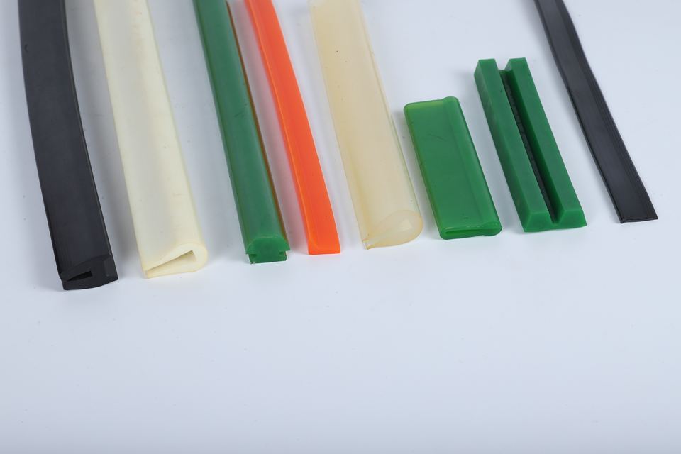 Polyurethane Extruded Profile Sorting Machine Strips Bumper Sealing ...