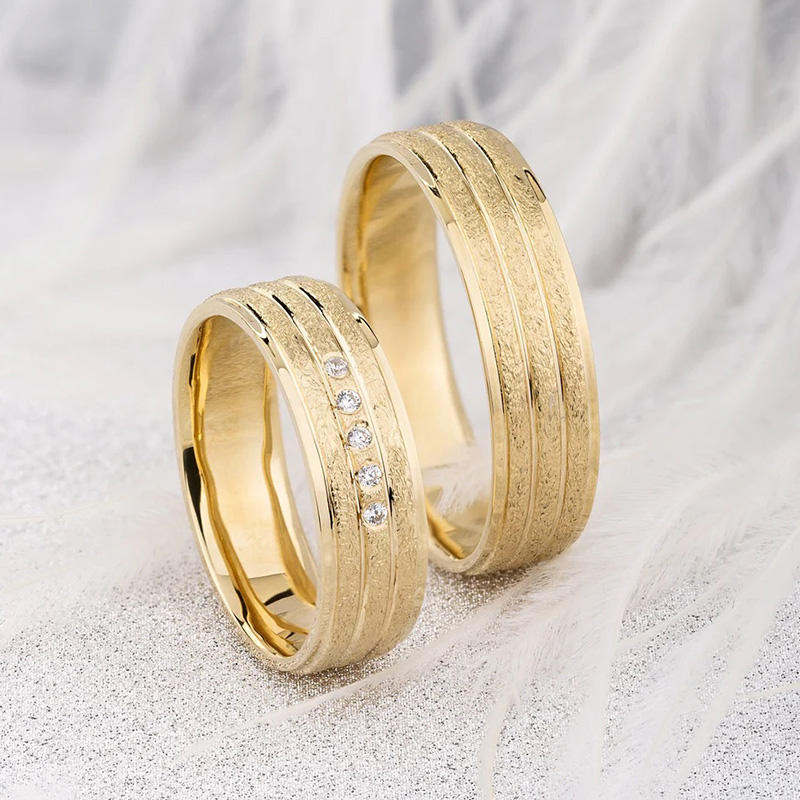 Unique 18k Gold Plated Scratch Finish Wedding Band Stainless Steel Gold ...