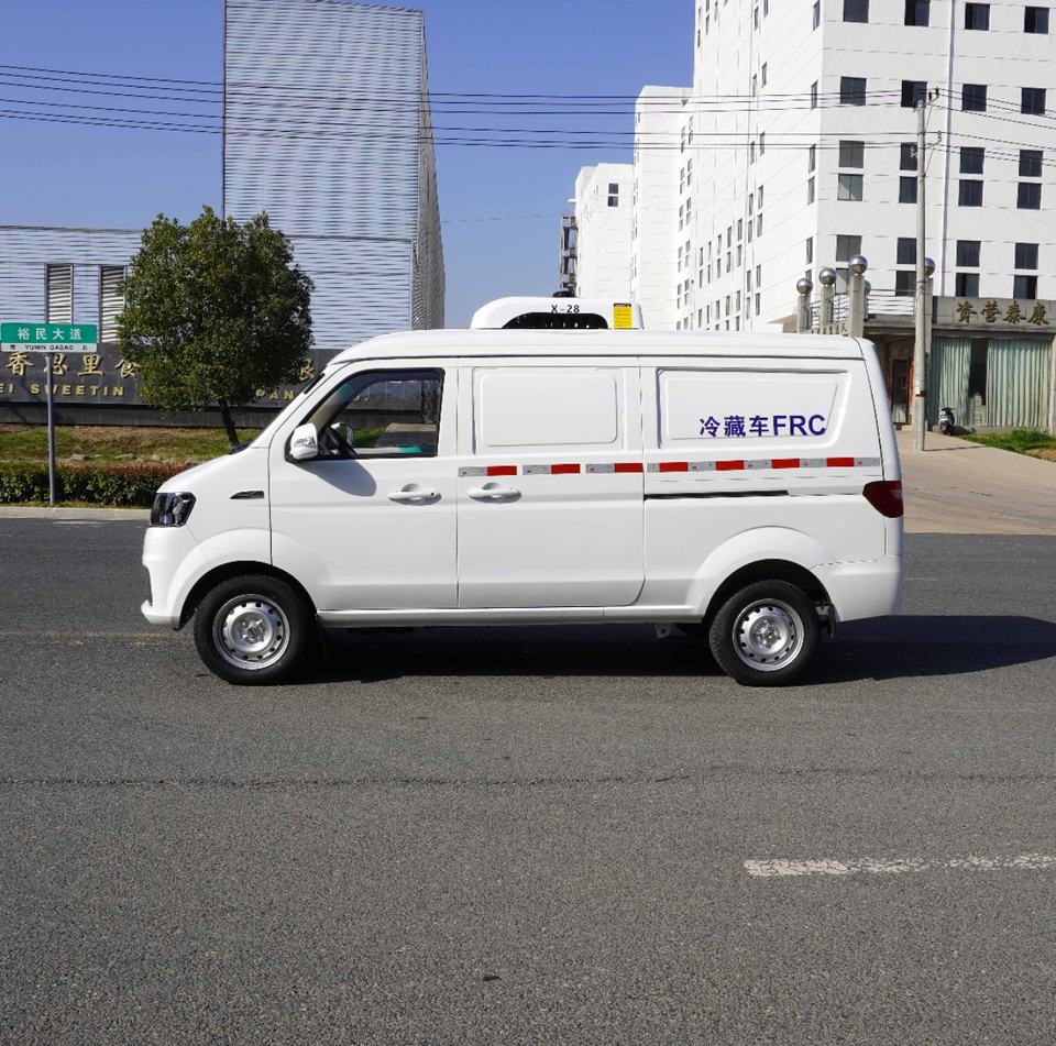 King Cup Refrigerated Van Refrigerated Box Truck Cold Storage Truck for ...
