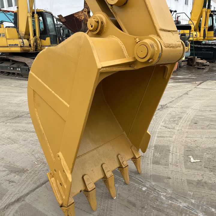 Caterpillar CAT 320C 20 Ton Excavator with 0-2000 hours OEM | Wholesale