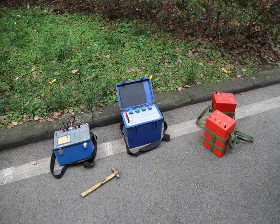 Geophysical Electrical Resistivity Tomography Equipment for Reliable ...