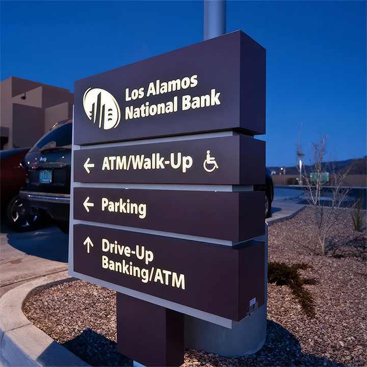 Custom Commercial Pylon Signs 3D Pylon Signage Street Illuminated ...