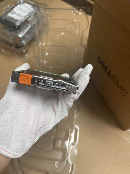 EMC 유니티 380F 480F 680F 880F 005053156 005053157 005053572 용 1.92TB D4F ...