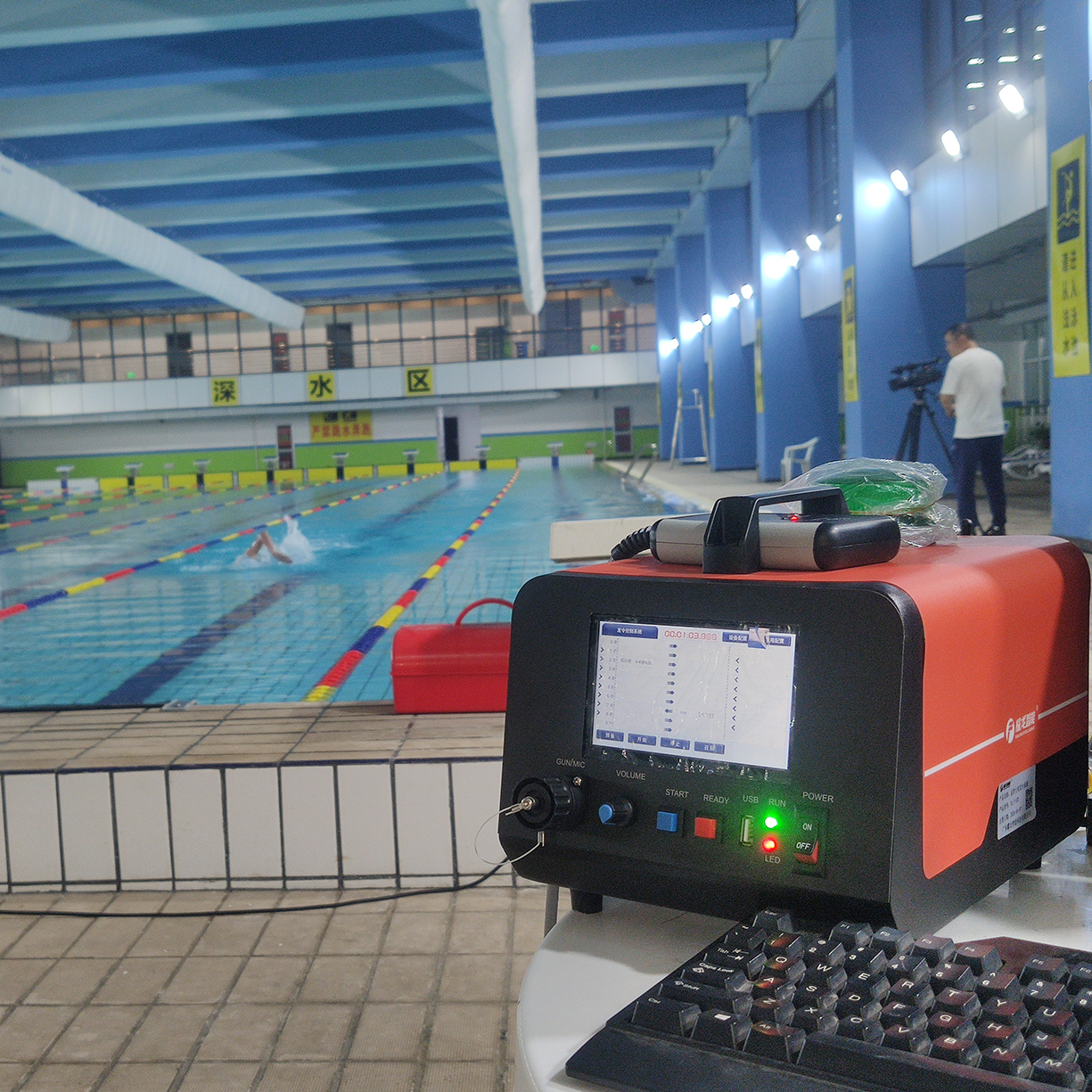 Mejora tu experiencia en la piscina con las soluciones Premium de ...