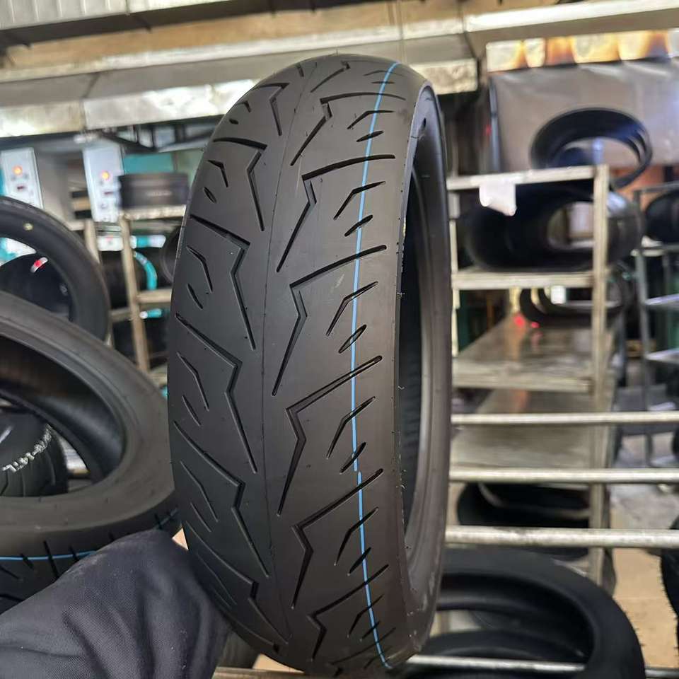 17 18 inch Motorcycle Tubeless Tire 300-17 300-18 90/90-18 Scooter Tire ...