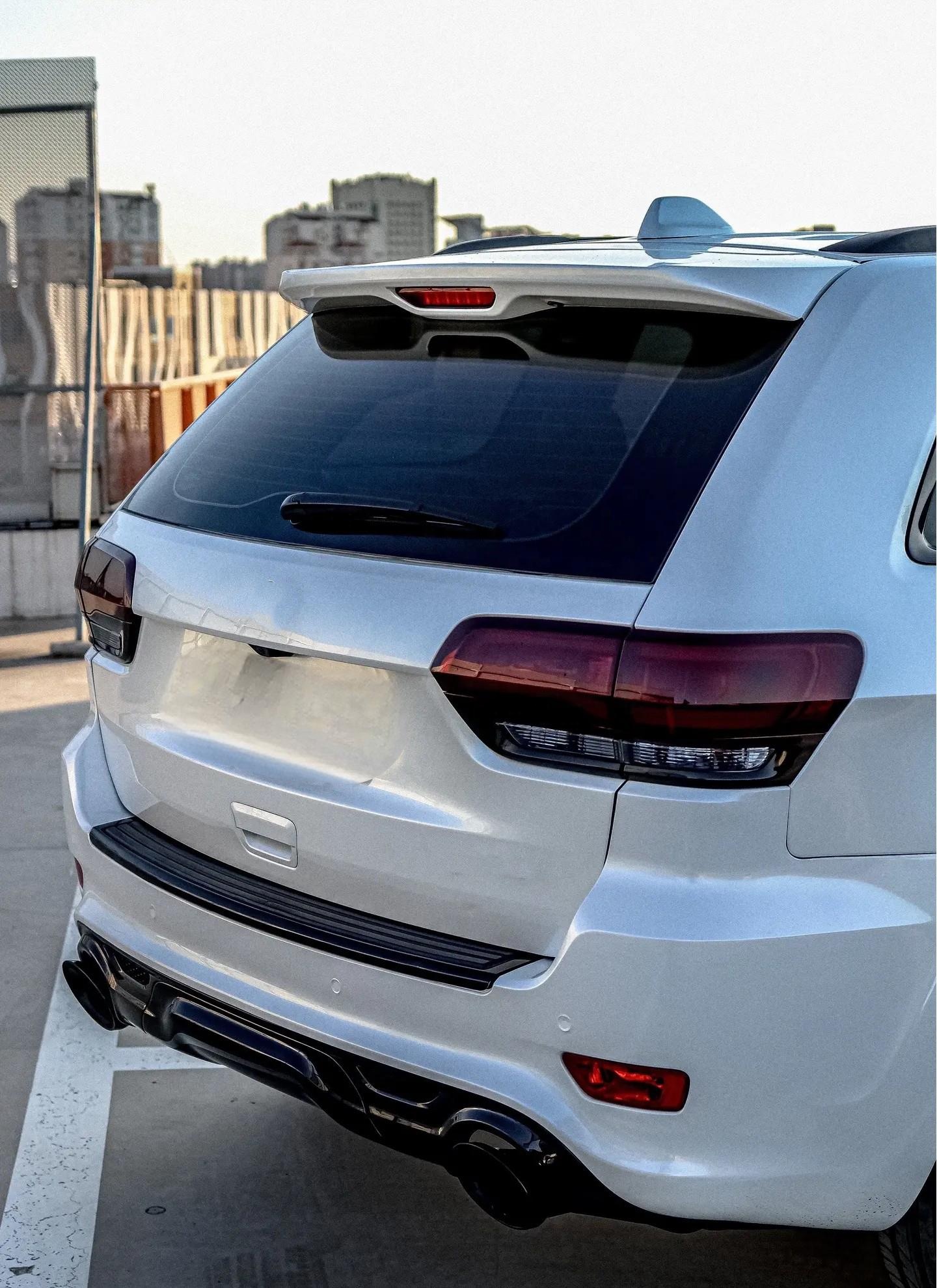 How to Choose SRT8 Body Kits for Jeep Grand Cherokee: Ultimate Buyer's ...