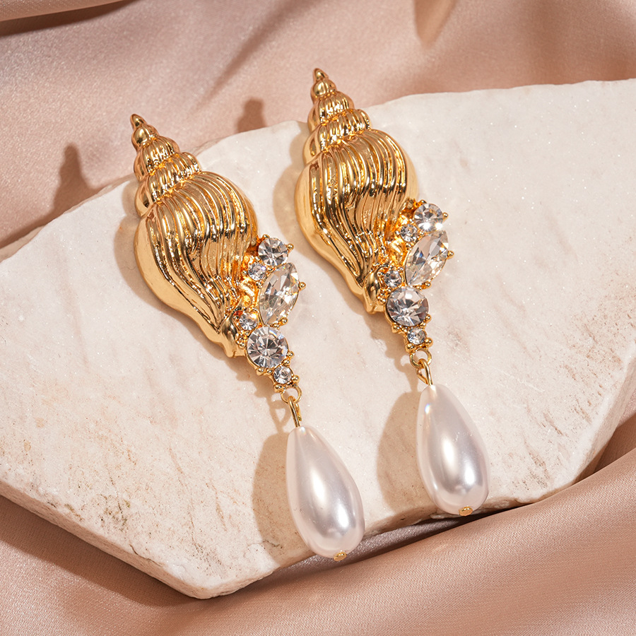 Conch Pearl Jewelry - Elegant Sea-Inspired Fashion