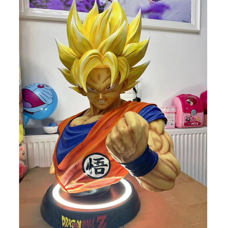 Customized Life Size Goku Fiberglass Statue for Collection