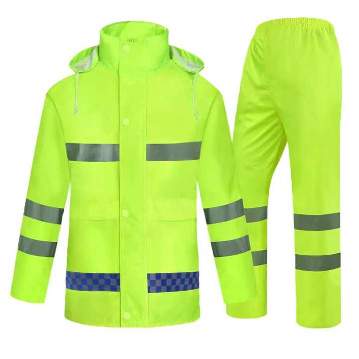 Practical Reflective Raincoat - High Visibility & Waterproof