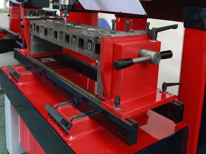 Serdi 4.0 Model Valve Seat Boring Machine - TENDTOOL TL120DRO